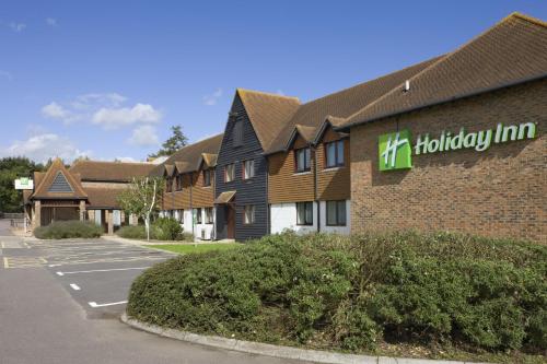 Holiday Inn Ashford Central, an IHG Hotel, UK - Booking.com