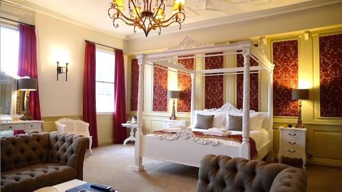 The Old Crown Coaching Inn, Faringdon (updated prices 2025)