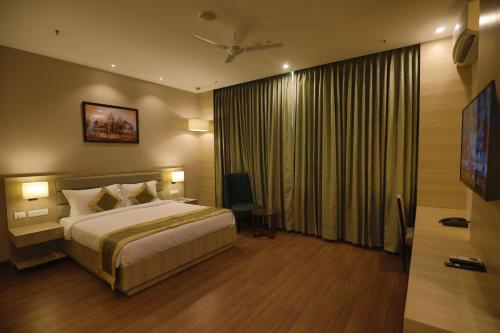 GOA COUNTRY CLUB, Gurgaon (updated prices 2024)
