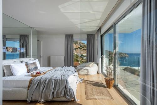 Lady Sea Villa - 6 Bedroom Sea View Villa in Crete, Palaiokastro ...
