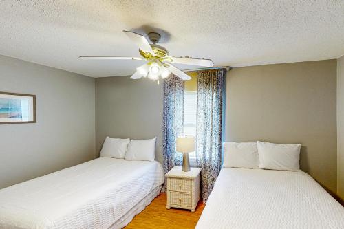 Moonraker 22, Gulf Shores (updated prices 2024)