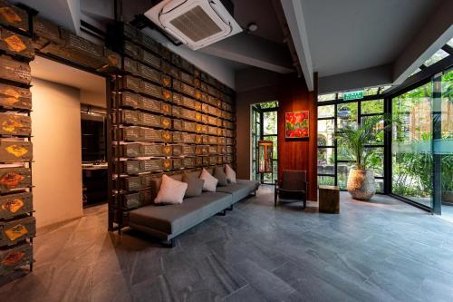 515 VICTORY Hotel, Pom Prap, Thailand - Booking.com