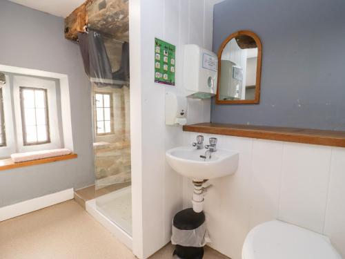 Wick Court Farm, Gloucester (updated prices 2024)