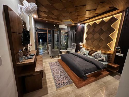 House of lights, Solan (updated prices 2024)