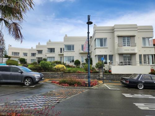 Art Deco Beauty on The Bay Hill, Timaru – Updated 2024 Prices