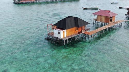 Derawan Fisheries Cottage, Derawan Islands (updated prices 2025)