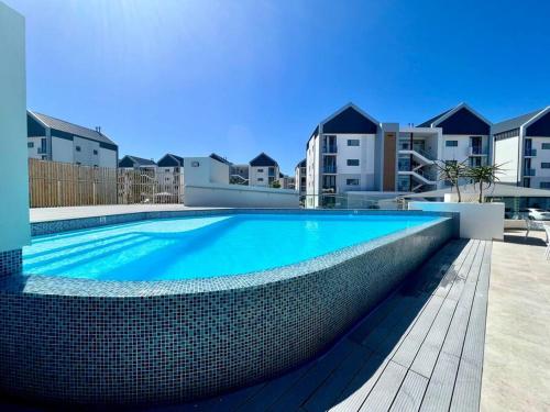 The Penguin Cove, Summerstrand (updated prices 2024)