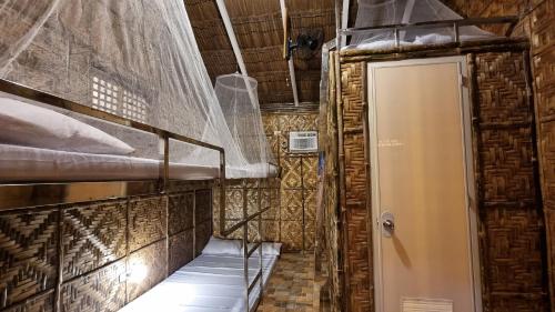 EDVIL BEACH RESORT, Padre Burgos (updated prices 2024)