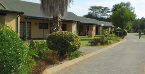 Unit 24 Pendleberry Grove Holidays, Bela-Bela – Updated 2024 Prices