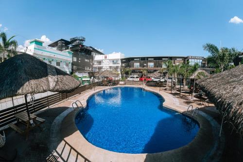 Hanin Town Hotel, Angeles – Updated 2023 Prices