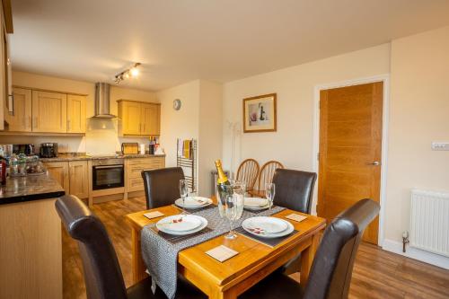Skylark View, Most Stunning Views over Matlock., Matlock (updated ...