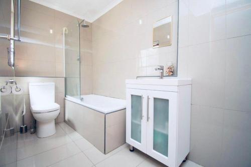 Affordable Guest House at Great Choice guest Houses, Cape Town (updated ...