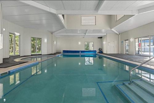 Discover St Georges Basin, St Georges Basin – Updated 2023 Prices