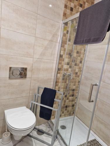 Perfect location for nightlife @ the Strip, Albufeira (updated prices 2024)