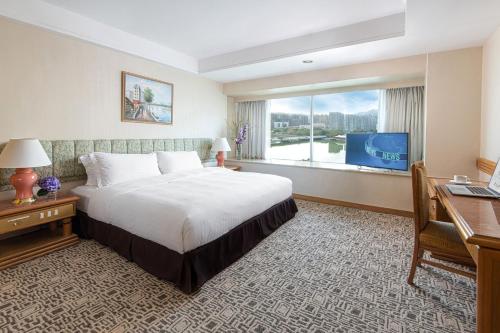 Regal Riverside Hotel, Hong Kong – Updated 2023 Prices