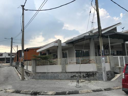 Fidaiy Homestay, Teronoh (updated prices 2024)