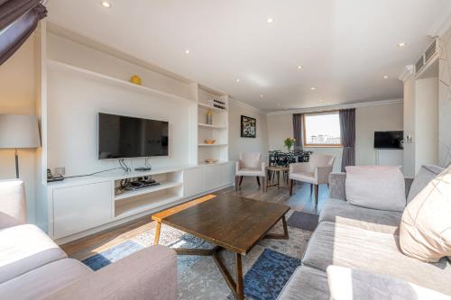 Manson Place, London (updated prices 2025)