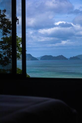 Perch El Nido's Seaview Villas overlooking Marimegmeg, El Nido (updated ...
