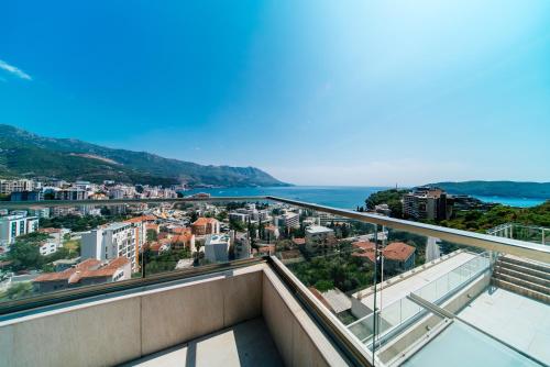 Apartment Budva Gate, Montenegro - Booking.com