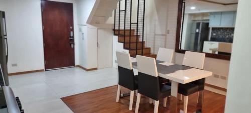 Adb avenue tower, Manila (updated prices 2024)