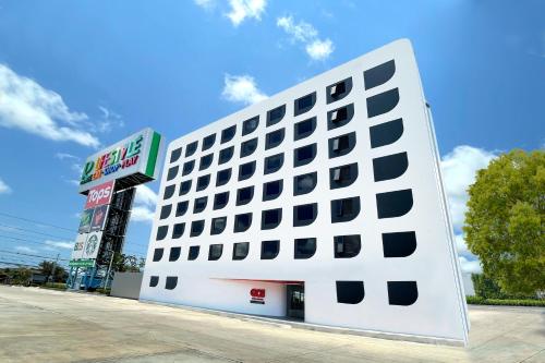 GO! Hotel Ban Chang at Robinson Lifestyle Ban Chang, Ban Chang (updated ...