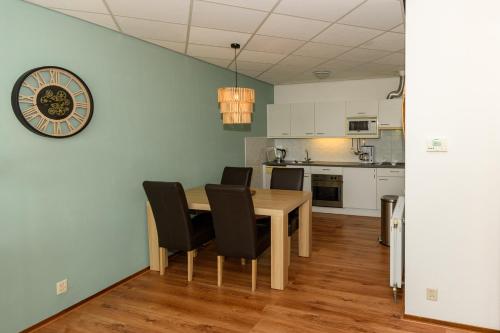 Zanddijk 113, Julianadorp aan Zee, Julianadorp – Updated 2024 Prices