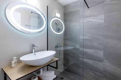 Pagani Blue - Luxury Maisonette I1, Kalamata (updated prices 2024)