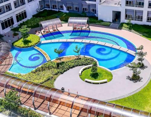 Grace Residences - Pristine Unit Near BGC, SM Aura, Market Market ...