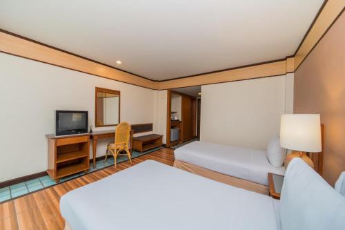 Botany Beach Resort (Таиланд На Джомтьен) - Booking.com