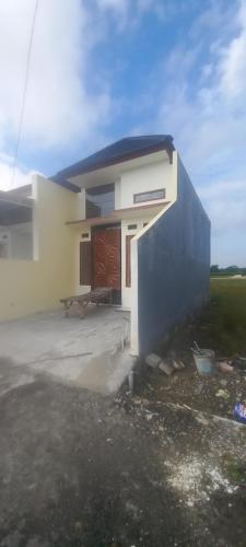 Alvaiz home, Gunungsan (updated prices 2024)