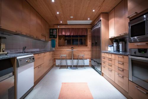 Santa's Hotel Aurora & Igloos, Luosto – Updated 2023 Prices