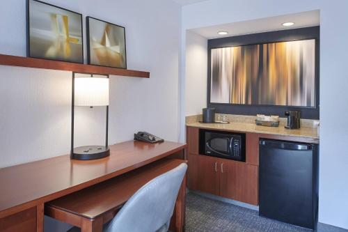 Courtyard by Marriott Detroit Troy, Troy – Updated 2023 Prices
