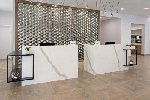 Residence Inn by Marriott Valencia, Valencia (updated prices 2024)