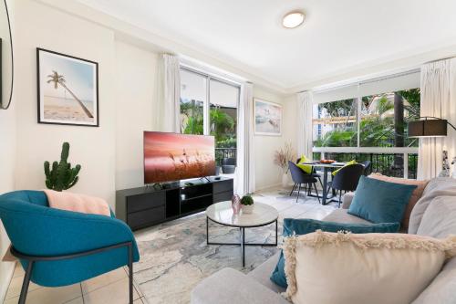 Iconic Chevron Renaissance Private Apartments, Gold Coast (updated ...