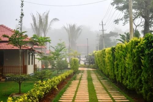 EXCELLENCY RESORT & SPA , COORG (India Piriyāpatna) - Booking.com