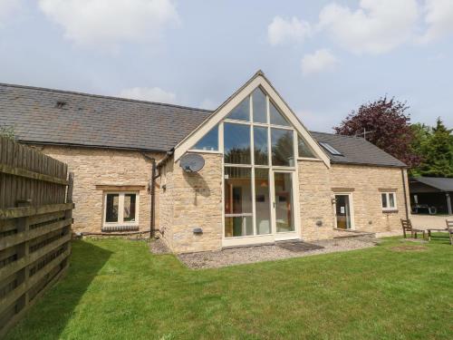 Malt Barn, Burford – Updated 2024 Prices