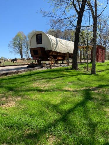 Ultimate Covered Wagon Pioneers Paradise, Brownsville – Updated 2024 Prices
