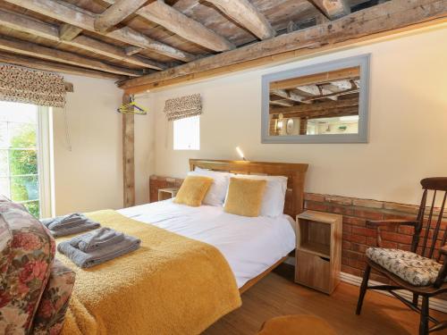 Pear Tree Barn, Norwich (updated prices 2024)