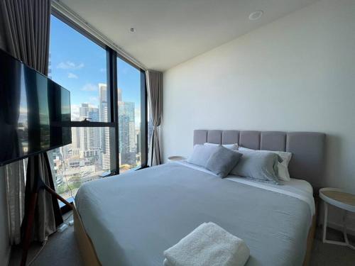 Modern 3BR In High Rise w/ Sea View incl Carpark, Melbourne – Updated ...