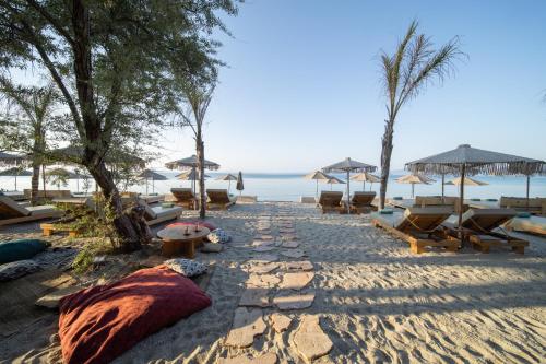 MAKO Sea & Suites, Pefkochori (updated prices 2024)