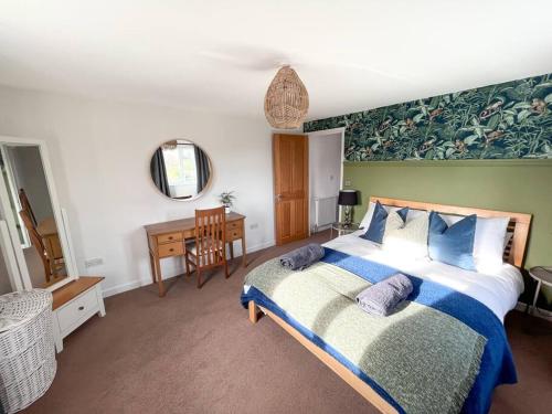 1A Smallbrook Cottages, Exeter (updated prices 2024)