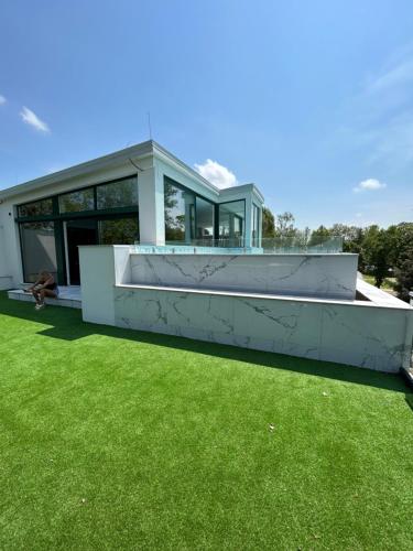 Villa Bauhaus Dream Deluxe, Siófok (updated prices 2025)