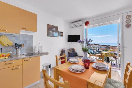 Apartments Lucija, Baška Voda (updated prices 2025)