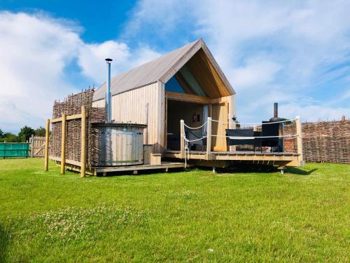 Lushna 1 Mezzanine at Lee Wick Farm Cottages & Glamping, Clacton-on-Sea ...