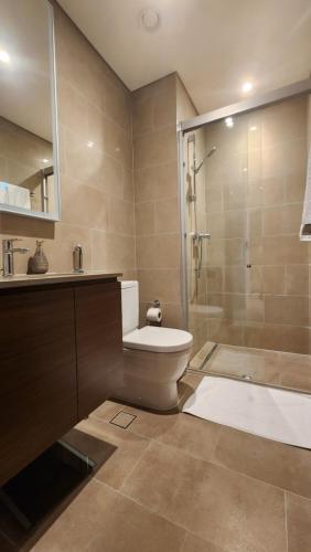 STAY BY LATINEM Luxury 2BR Holiday Home CVR B407 near Burj Khalifa ...