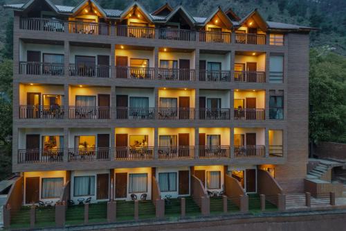 The Chinar Resort & Spa, Pahalgam, Pahalgām – Updated 2023 Prices