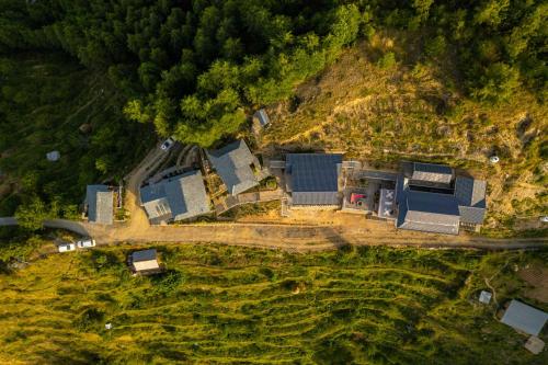 StayVista at DAAFI House with Comp Breakfast, Theog – Updated 2024 Prices