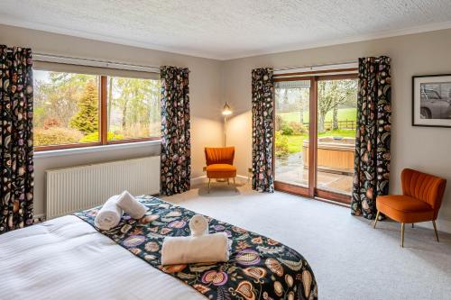 Corrie House with Hot Tub, Belladrum (updated prices 2024)