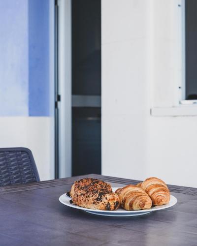 Cornisa Apartments, Patalavaca (updated prices 2025)