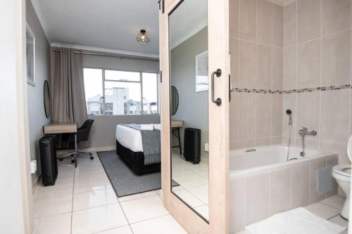 Unit 416 at Menlyn Place, Pretoria (updated prices 2024)